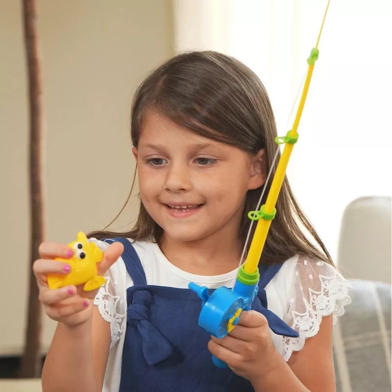 Pressman Let's Go Fishin' 123 in the Sea Game